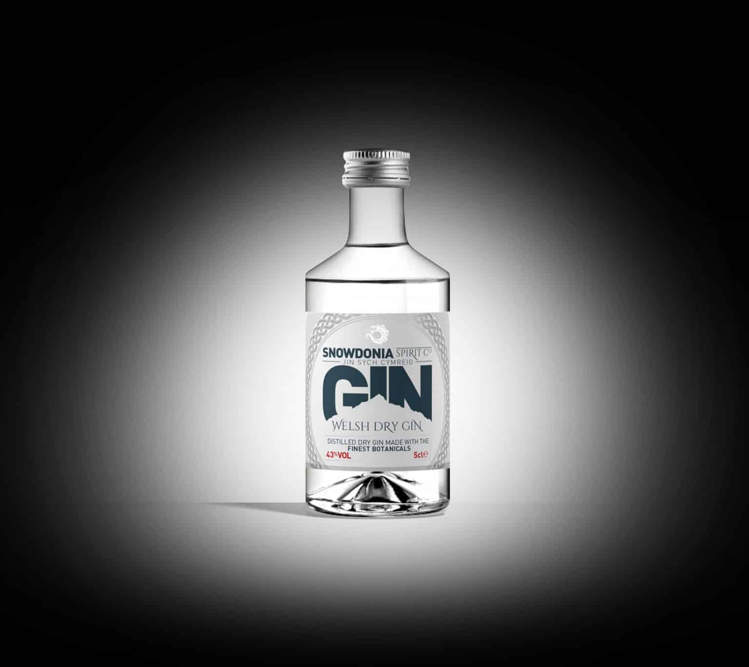 Welsh Gin The Essence of Wales - Snowdonia Spirit Co